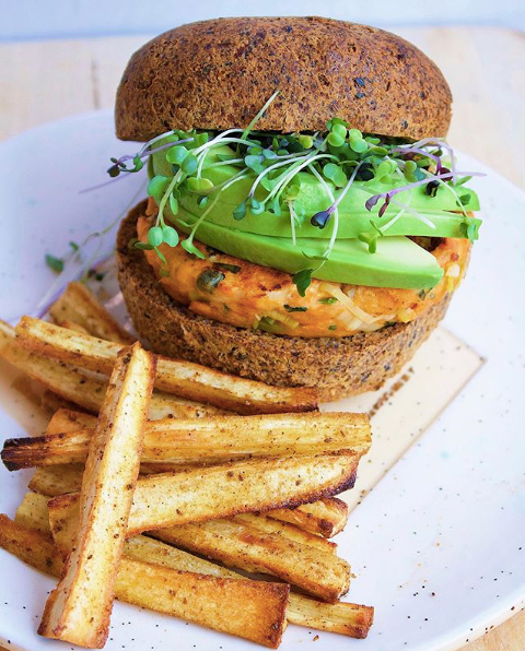 Recipe: Paleo Salmon Burgers – Unbun Foods