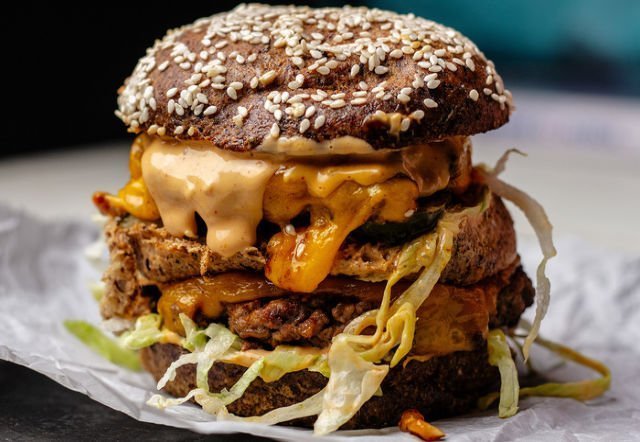 Recipe: “Big Meat” Burger w/ Primal Kitchen – Unbun Foods
